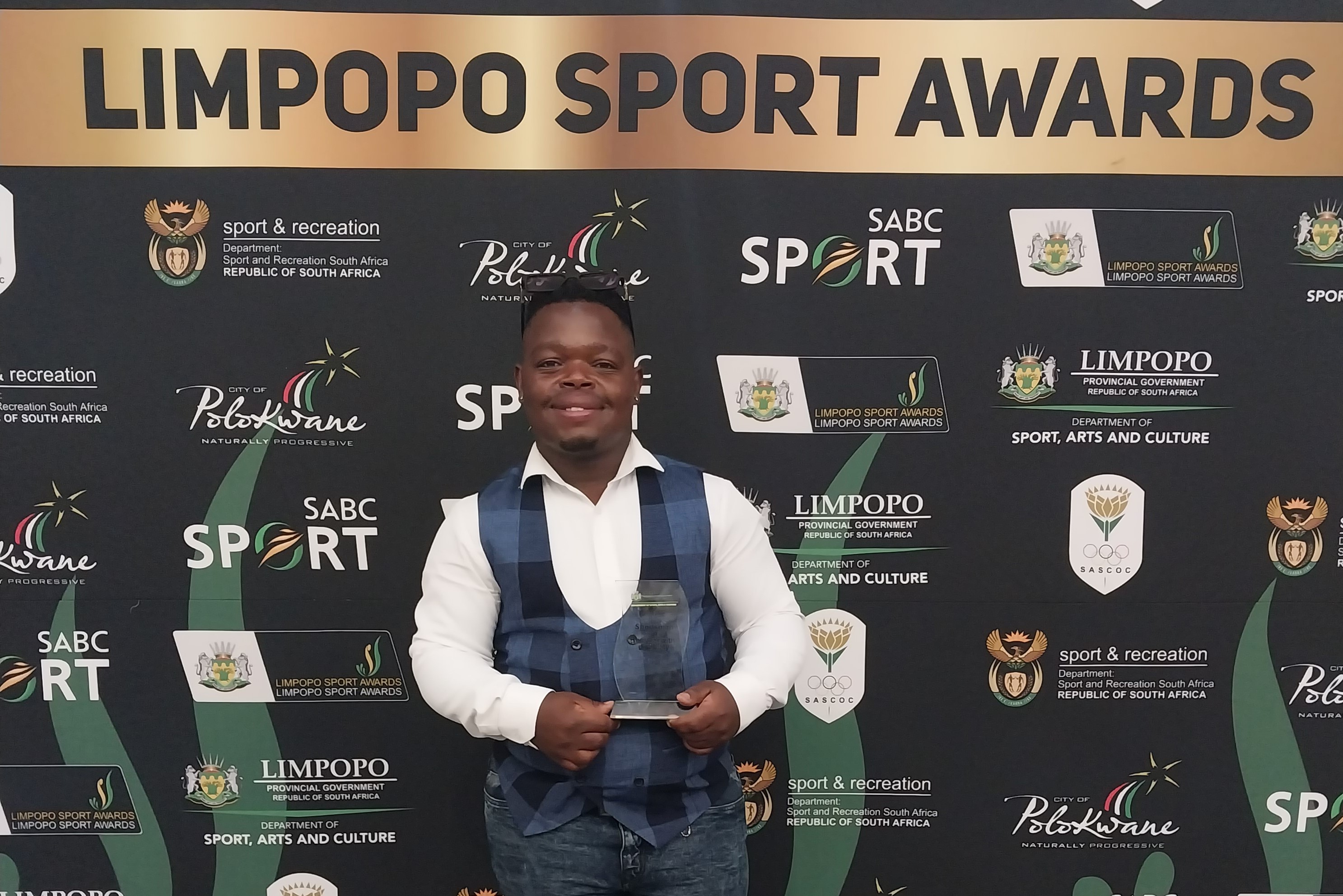 Ramphadi and Helen Frans win awards - Tennis South Africa