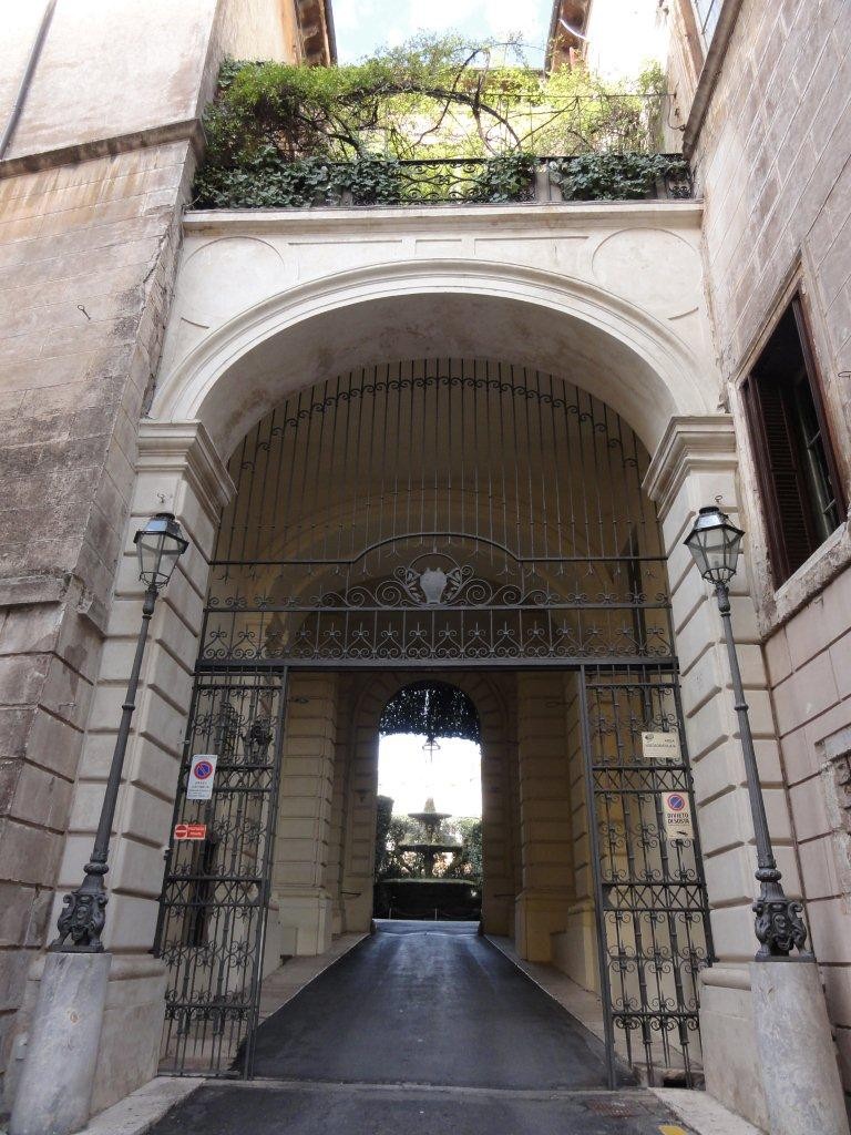 The Orsini Palace Of Monte Giordano Patronage And Public Image In ...